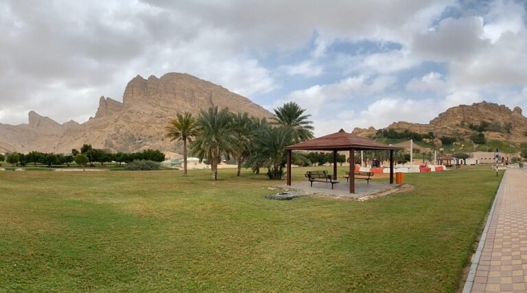 Jebel Hafeet Mountain Abu Dhabi, Complete Guide for Visitors & Travelers